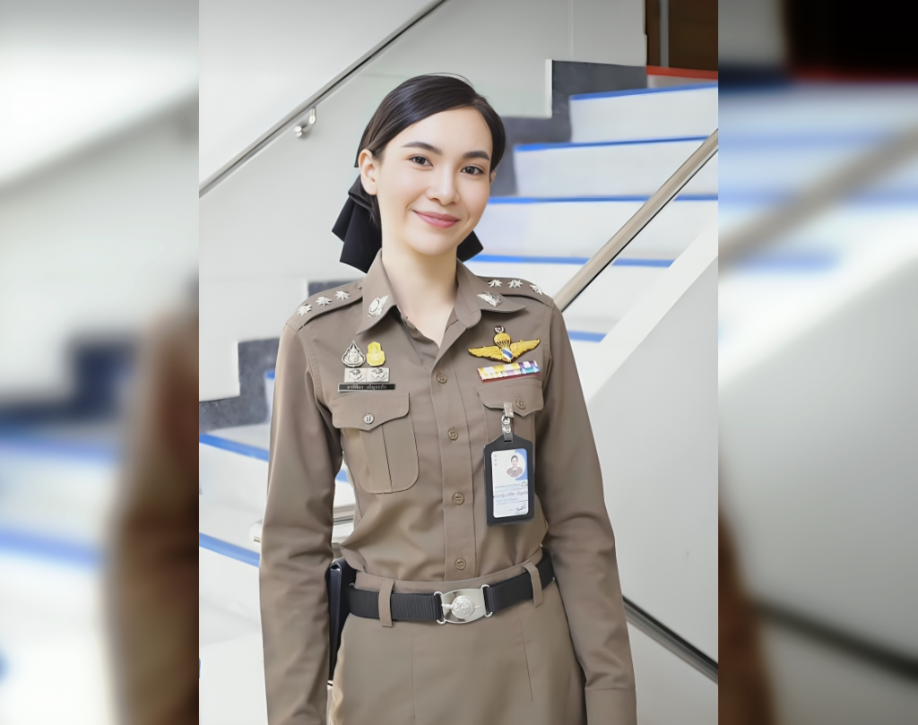 Elegant Ensembles: Stunning Women Embrace Uniformed Glamour - SmiFresh